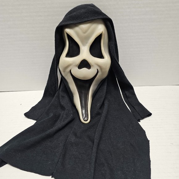 Fun World Div | Other | Vintage Scream Grin Mask Glow In Dark 9s Fun ...